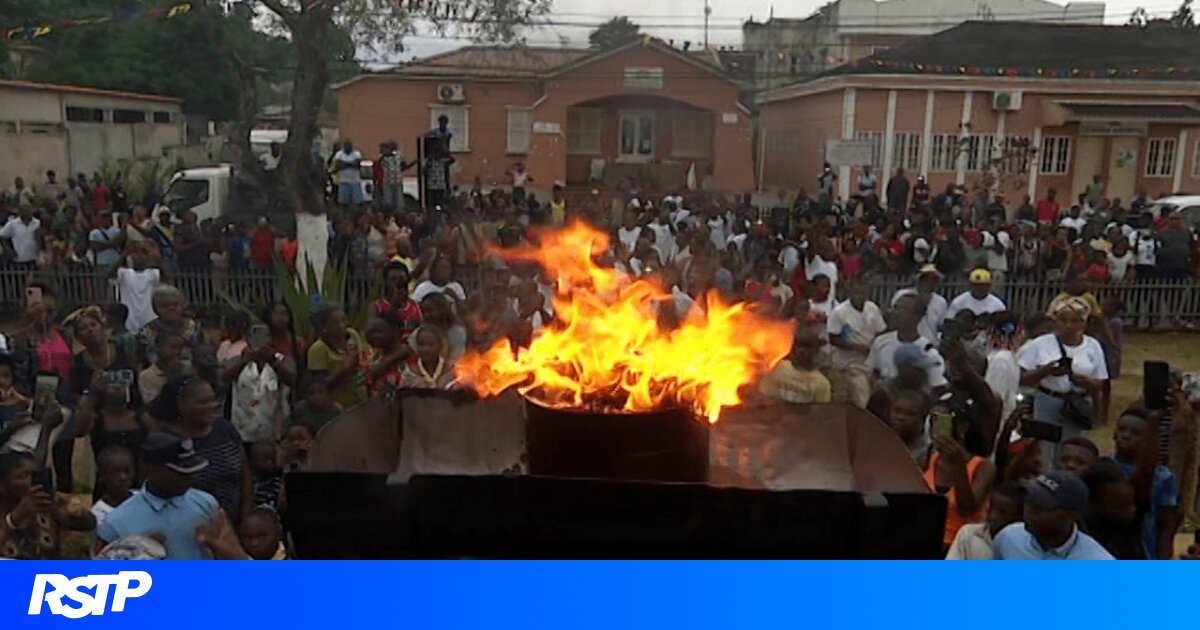 Chama da Pátria chega a Mé-Zochi rumo a Praça da Independência para ...