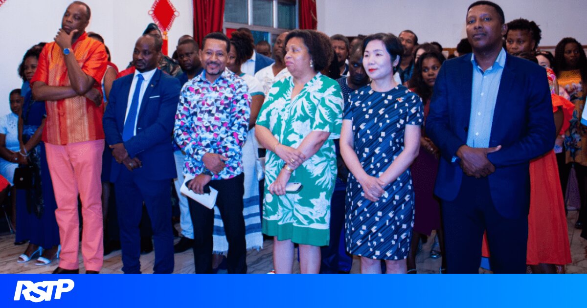 Embaixada da China realiza confraternização com participantes de ...