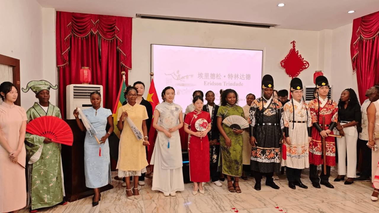 Embaixada da China realiza confraternização com participantes de ...